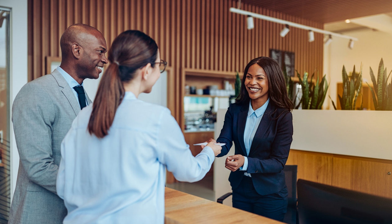 How to Redeem AAdvantage® Miles for a Hotel Stay | Citi.com