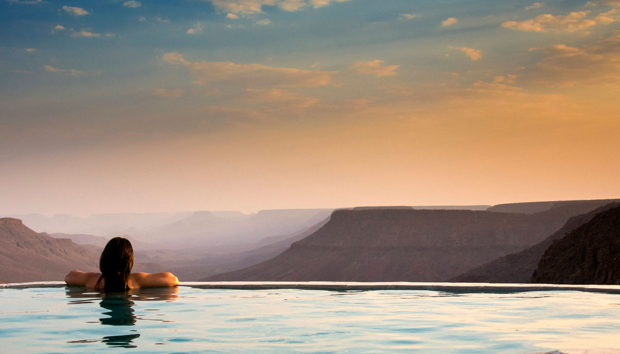 Citi Strata Premier® Card Travel Benefits | Citi.com